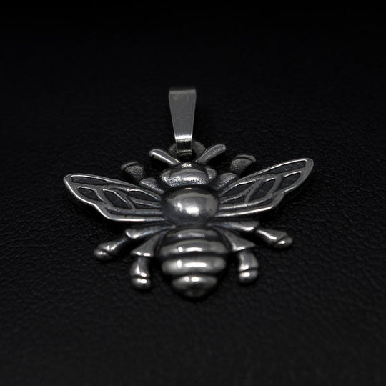 Nouveau Jewellers | Solid Silver Antique Manchester Bee Necklace