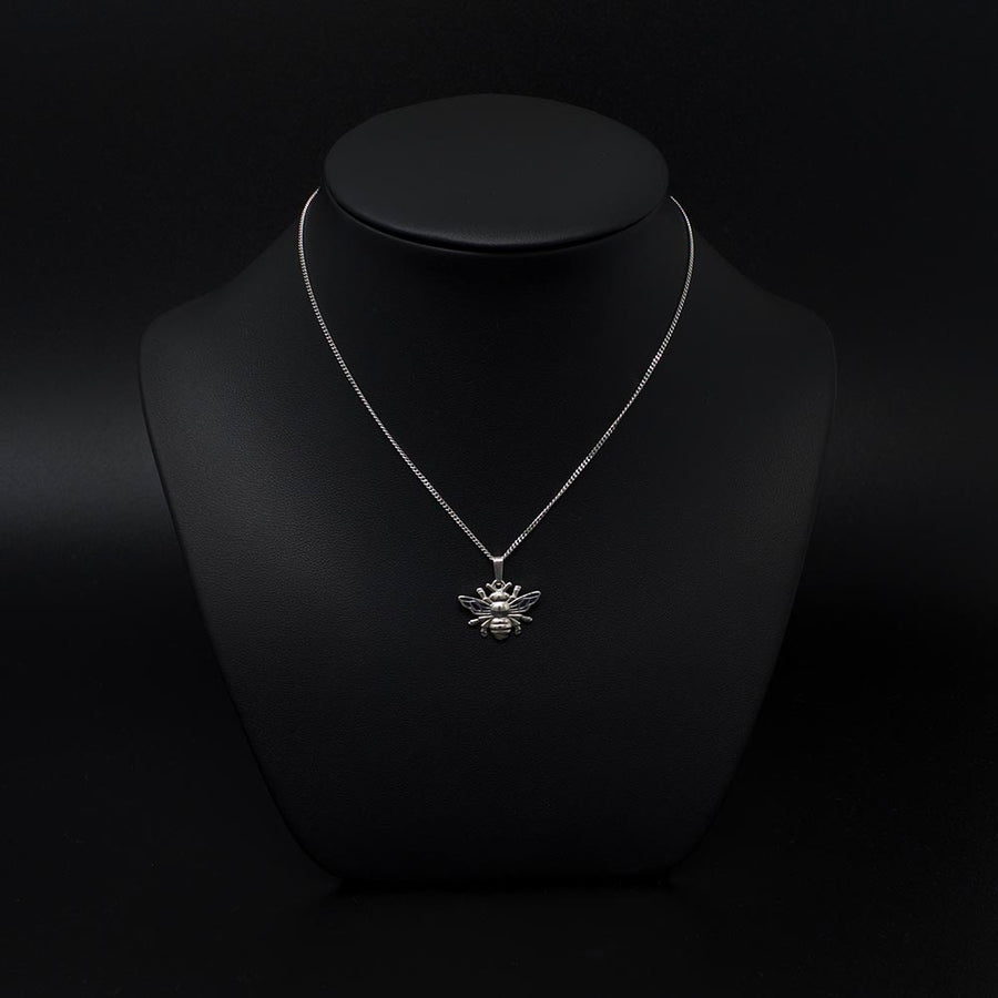 Nouveau Jewellers | Solid Silver Antique Manchester Bee Necklace